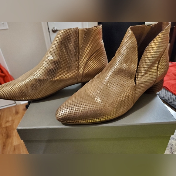 Antelope | Shoes | Antelope Metallic Gold Ankle Booties | Poshmark
